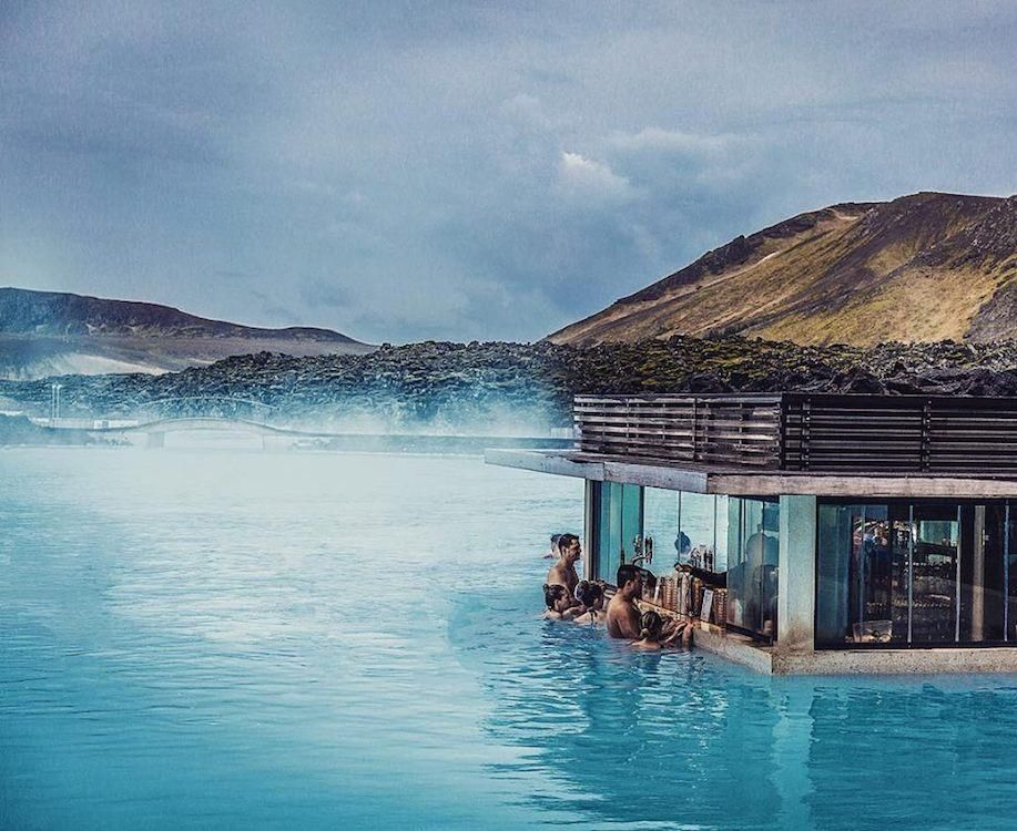 10 Pools with the Most Beautiful Views